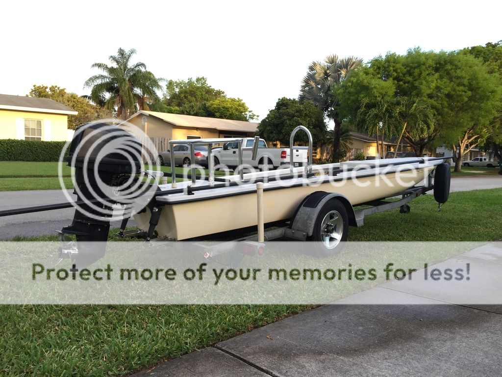 SOLD/EXPIRED - 2005 East Cape Kevlar Gladesmen - 25 Mercury | Dedicated ...